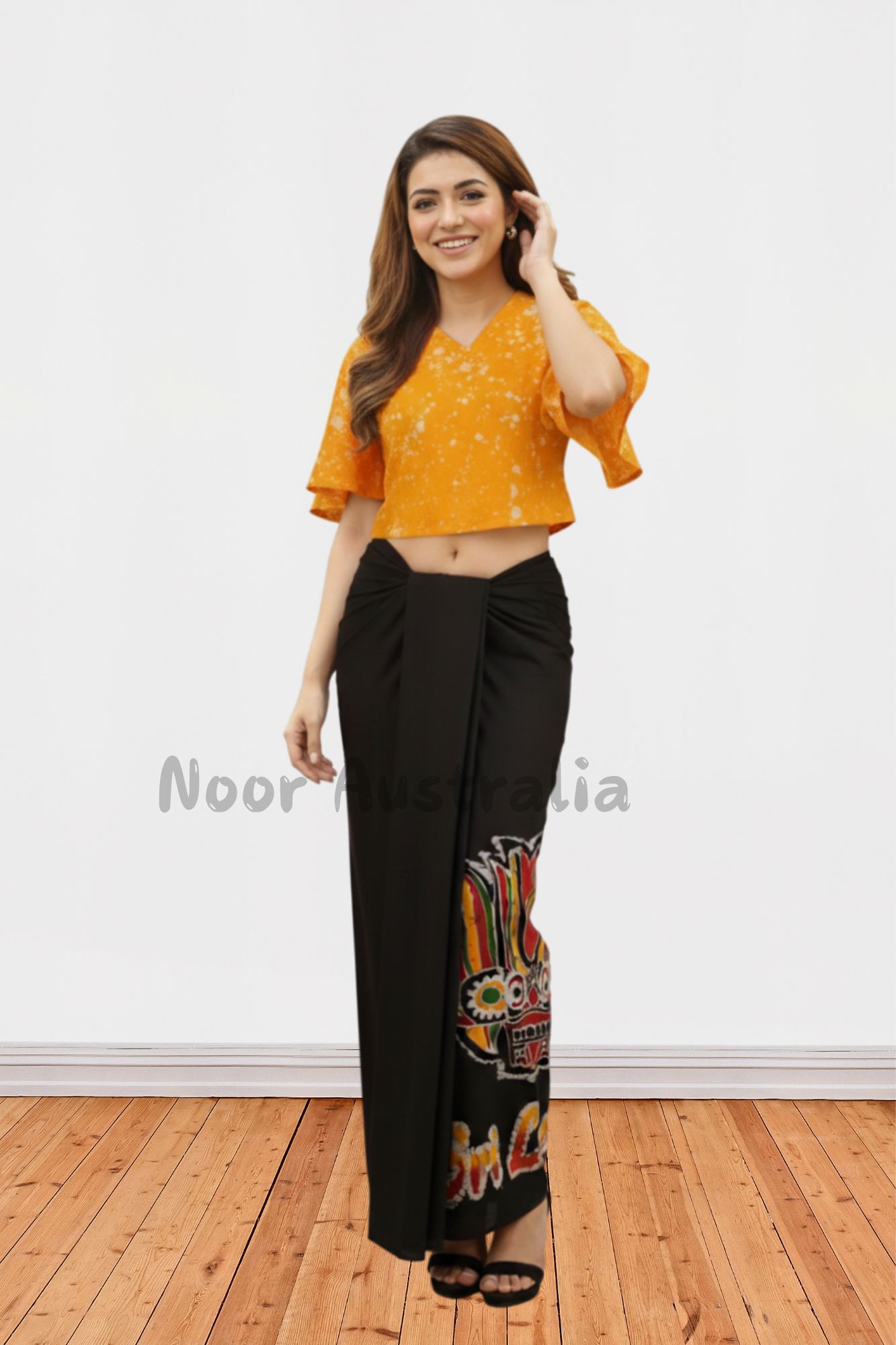 Women's handmade Batik Lungi Set - Complete Kit - NRHW817 | Noor Australia
